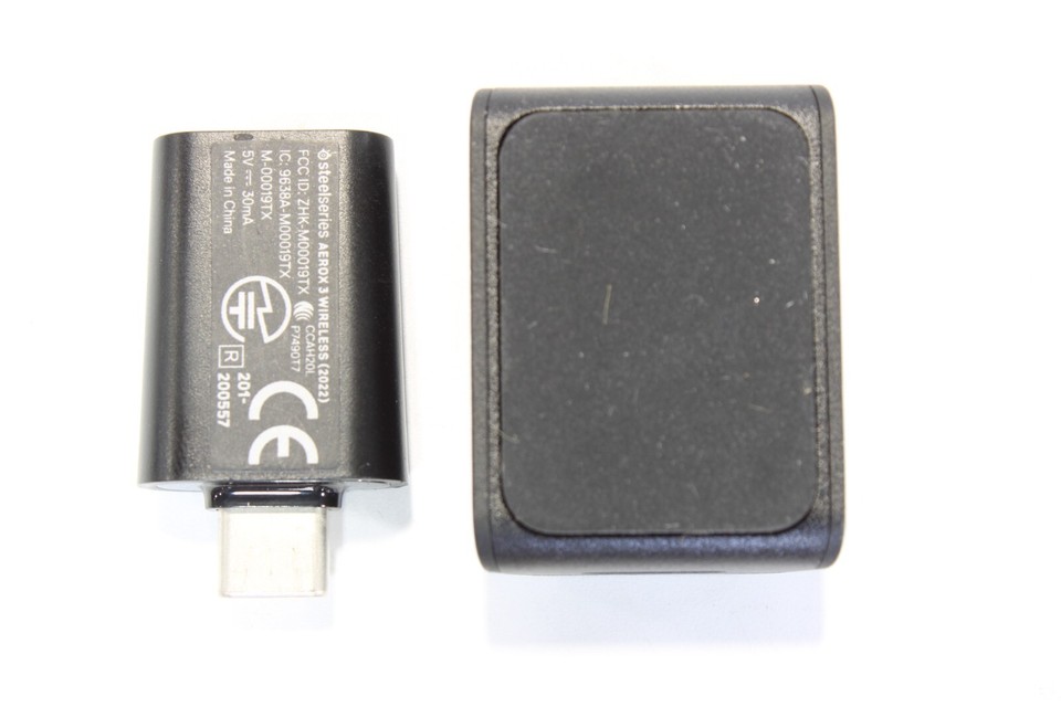 SteelSeries Aerox 3 Wireless Dongle & USB-C To USB-C Adapter Only (M ...