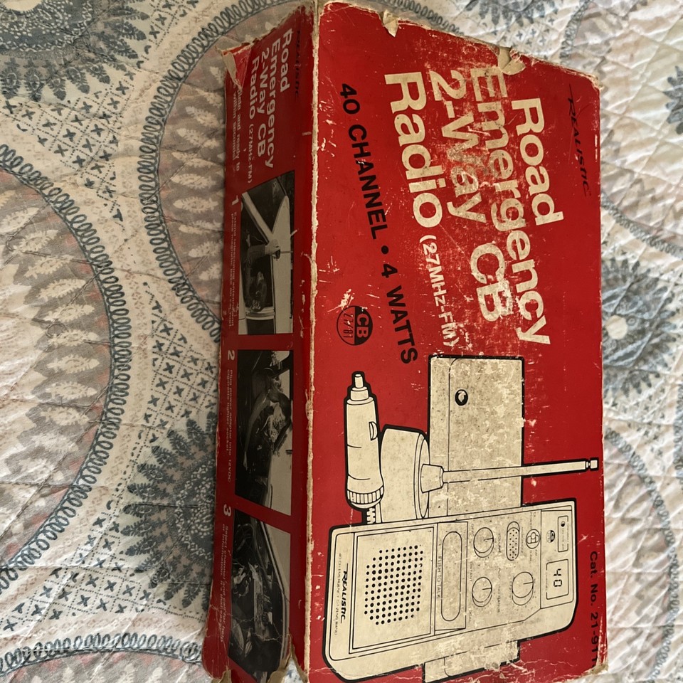 REALISTIC TRC-1004 CB 40 Channel CB Radio Original Case & Mag Mount ...