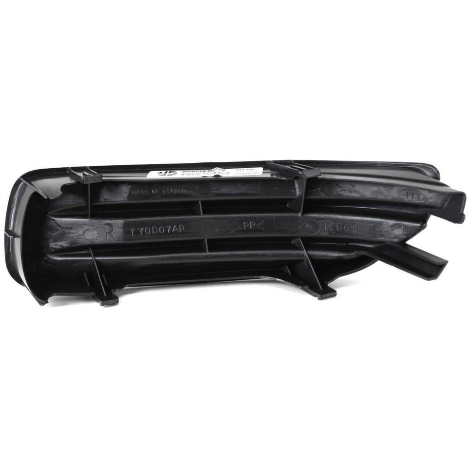 2003-2004 Toyota Corolla Passenger Side Fog Light Cover TO1039103 ...