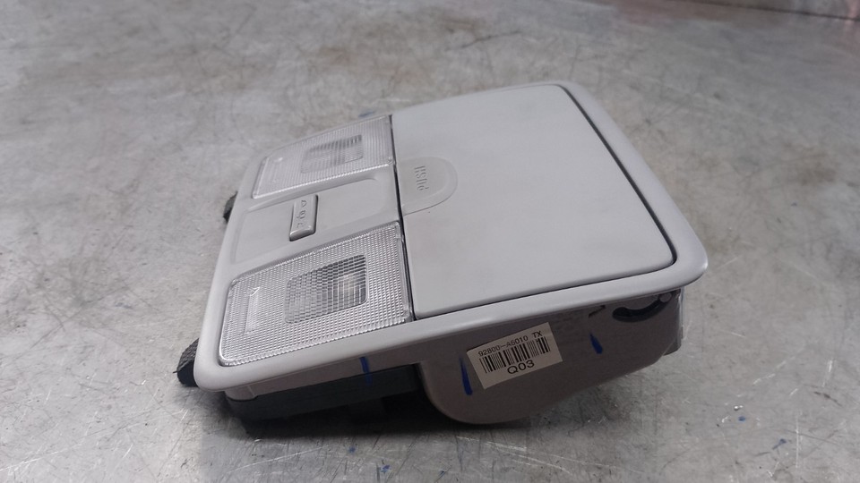 Hyundai i30 MK2 2012-2016 Front Interior Roof Reading Courtesy Light ...