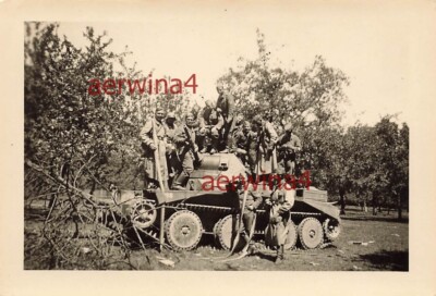 German Soldiers On The English Spoils Tank Cruiser Tank Mk III Arras ...