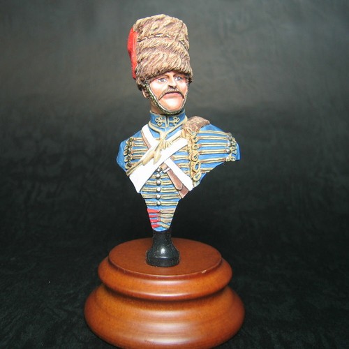 MJ Miniatures 1/16 Irish Hussar, PAINTED Resin Bust with stand 0 | eBay