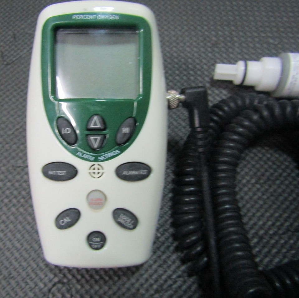 Teledyne Analytical Instruments MX-300 Oxygen Analyzer & Maxtec Max-7 ...