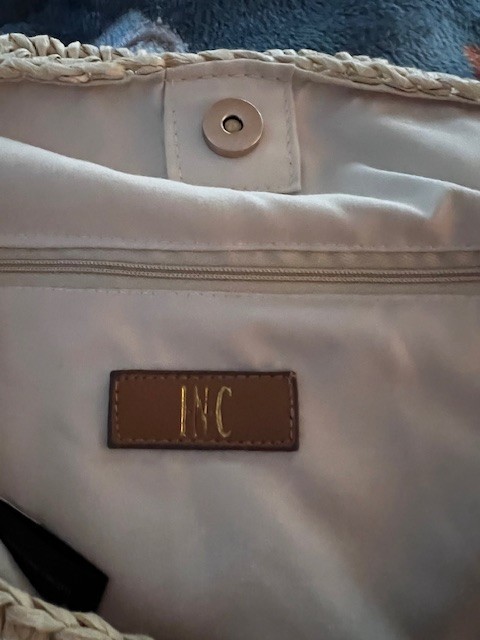 Adorable INC Crab Straw Shoulder Bag Top Snap Roomy Large Excellent ...