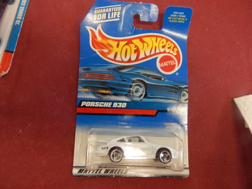2000 Hot Wheels #125 Porsche 930 White Black 3SP Diecast Sports Car ...