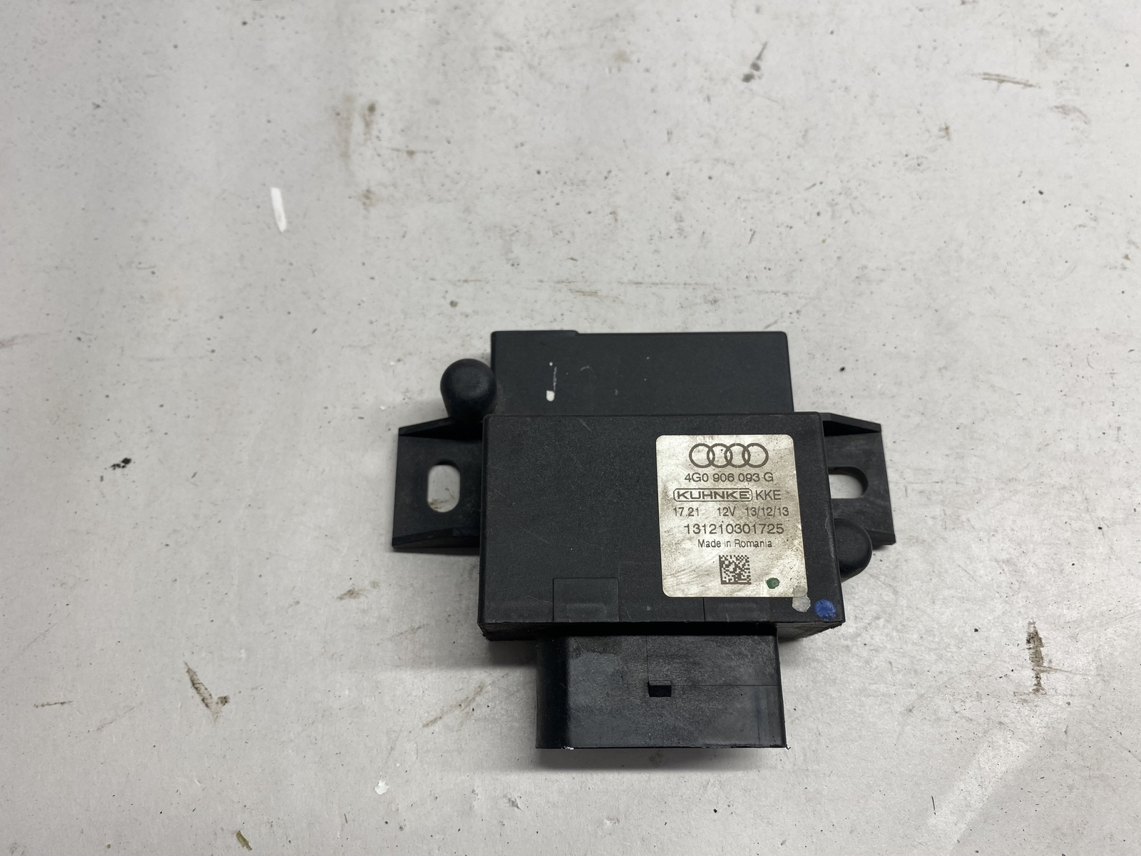 AUDI A6 4G2, C7, 4GC 2.0 TFSI Fuel Pump Control Unit Module 4G0906093G ...