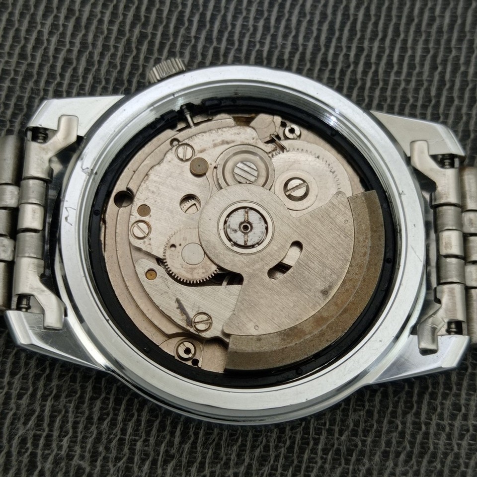 VINTAGE SEIKO 5 AUTOMATIC JAPAN MENS REFURBISHED RED COLOR DIAL WATCH ...