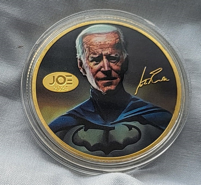 Donald Trump Super Joe Biden Man Gold Coin Signed DC Comics Marvel Bat ...