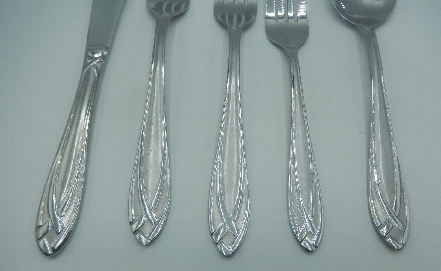 Set of 5 Pieces Hampton Silversmiths LACE FROSTED Stainless 3 Forks ...
