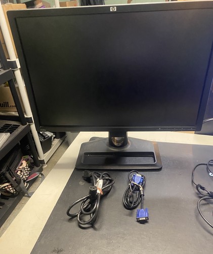 HP ZR24W VM633A 24" 1920 x 1200 Widescreen DP DVI VGA LCD Monitor with ...