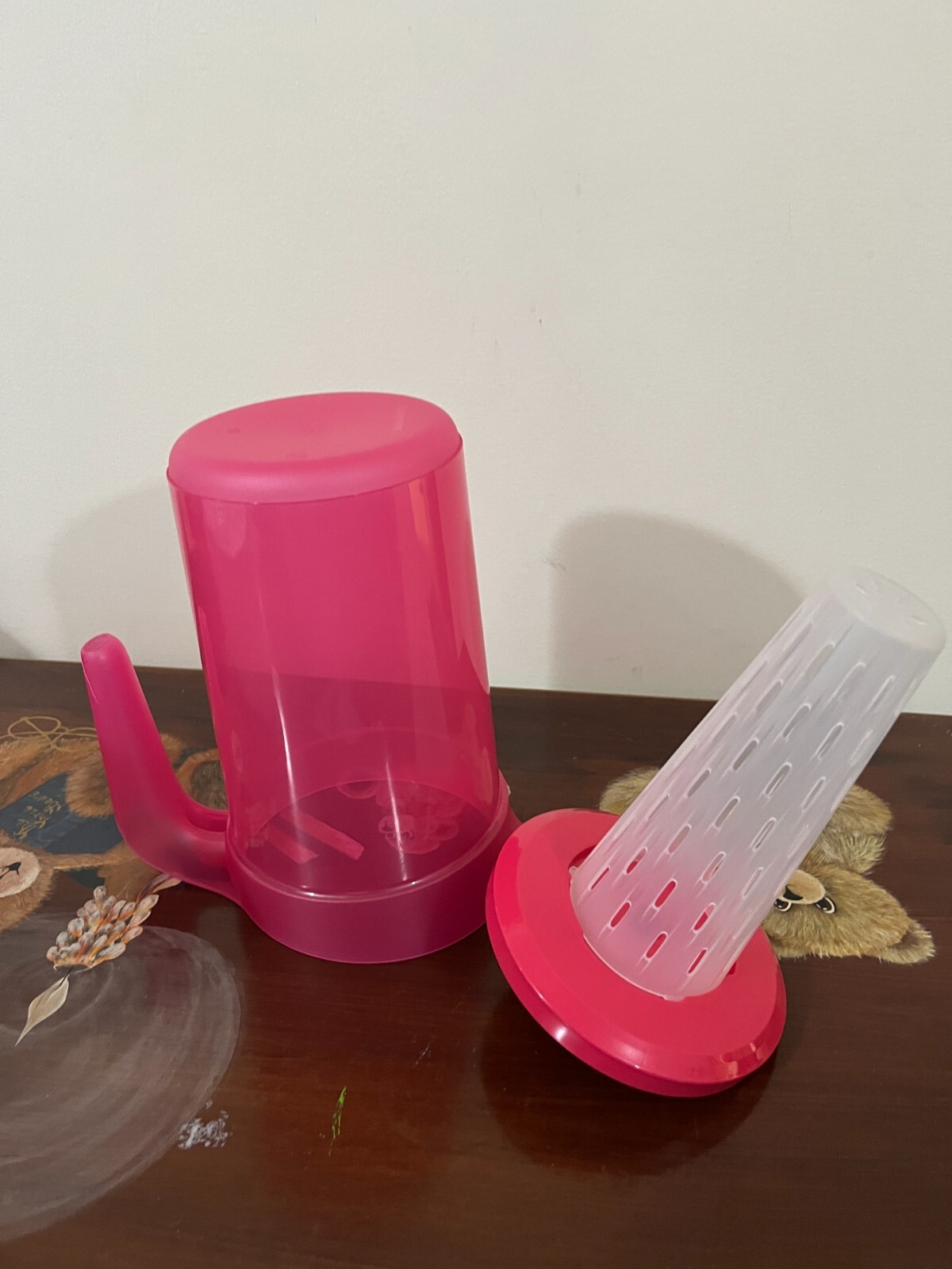 Tupperware Pitcher with Infuser and Handle - Jug Fuchsia 2L New | eBay