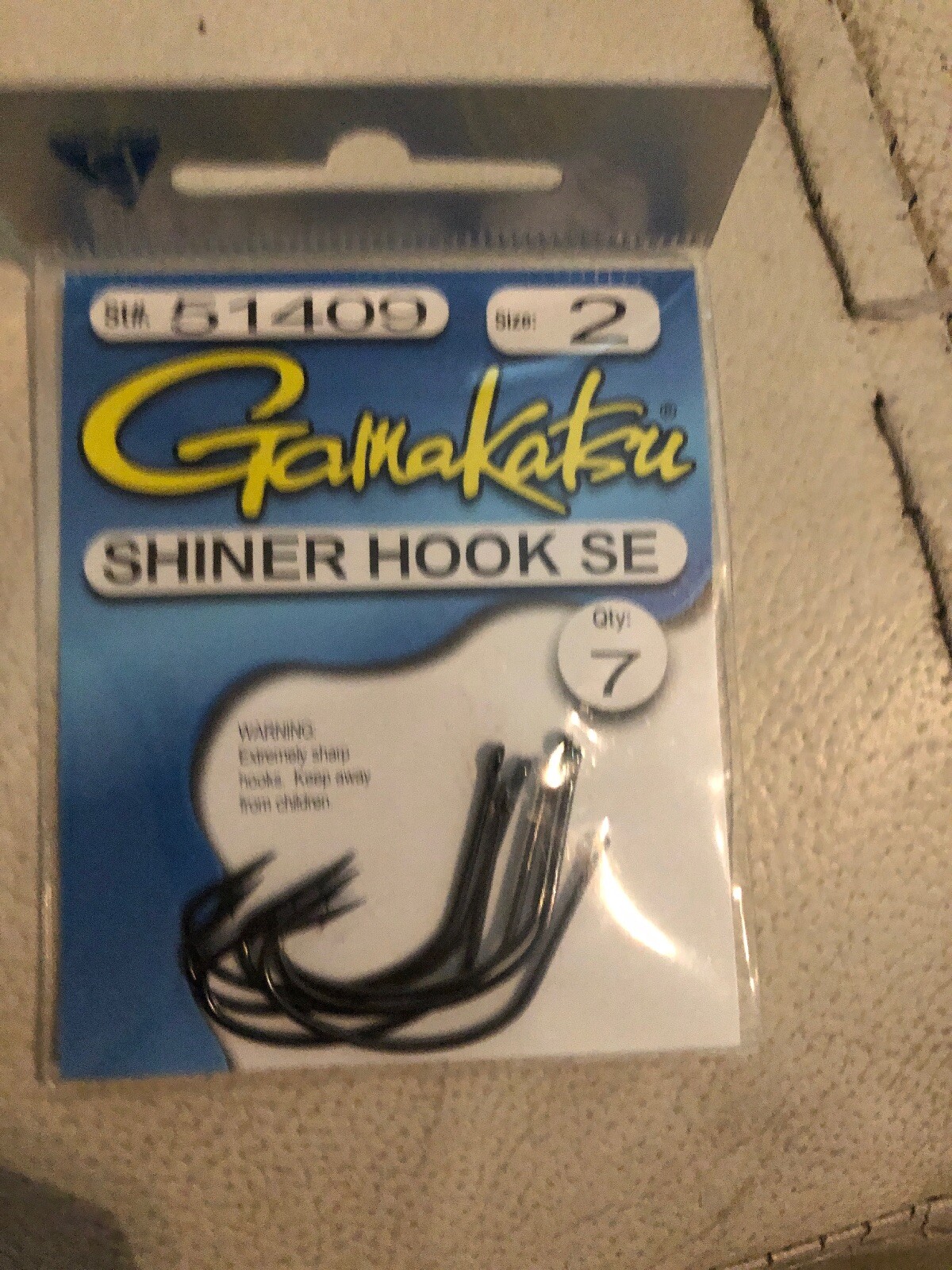 Gamakatsu 伽玛卡兹 Shiner Hook Straight Eye Tackle, Size: (7 Pack) NS Black ...