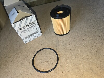 Abarth 500 595 695 124 Spider 1.4 Oil Filter. Genuine 73500049/ ...