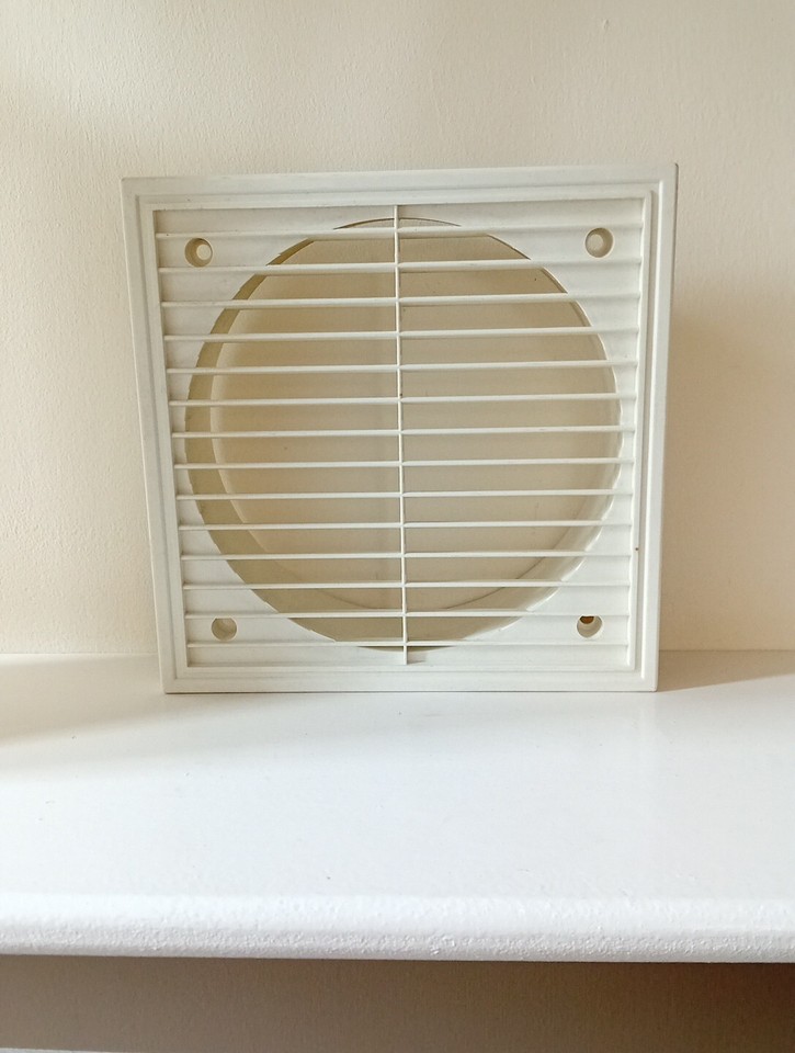 White Square Extractor Louvre Air Vent Duct Grille 150mm, 6 Inch Wall ...
