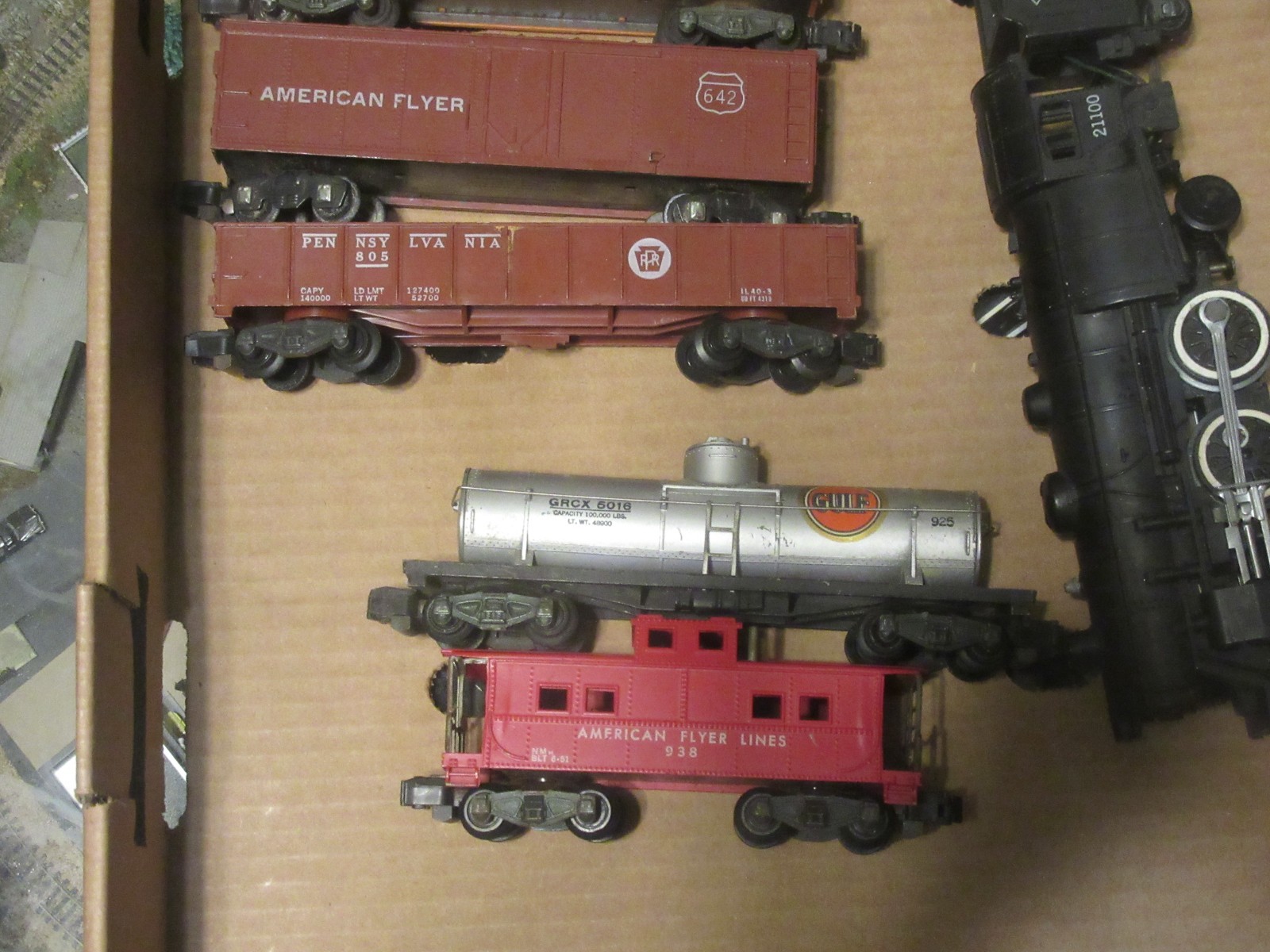 S scale American Flyer train. 5 cars & a caboose with non-smoking ...