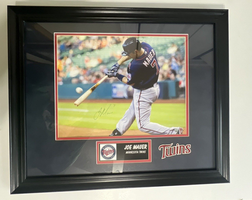 Joe Mauer Signed 20"x20" Framed Photo Steiner Memorabilia Minnesota ...