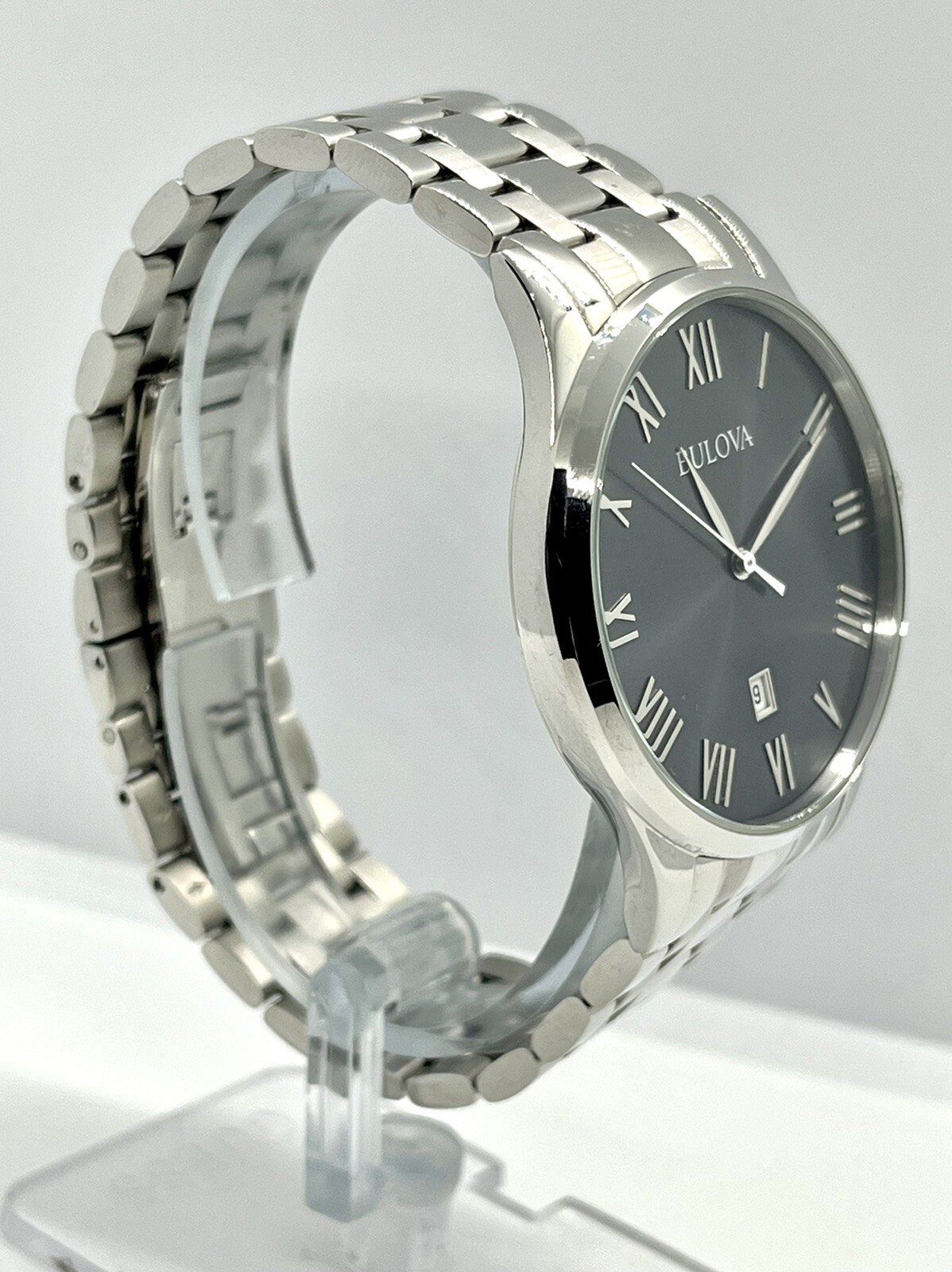 Bulova Men's Classic Silver Stainless Steel Gray Dial 40mm Watch 96B261 ...