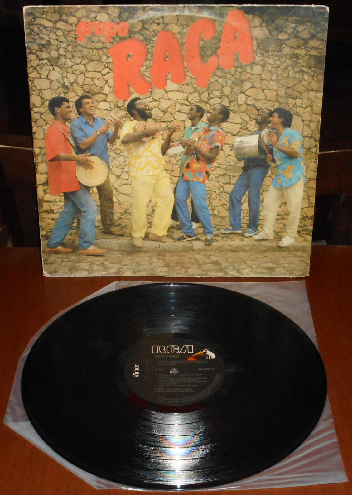 LP GRUPO RACA s/t (Rca Victor 87 BRAZIL) 1st ps Raça samba bossa VG+ | eBay