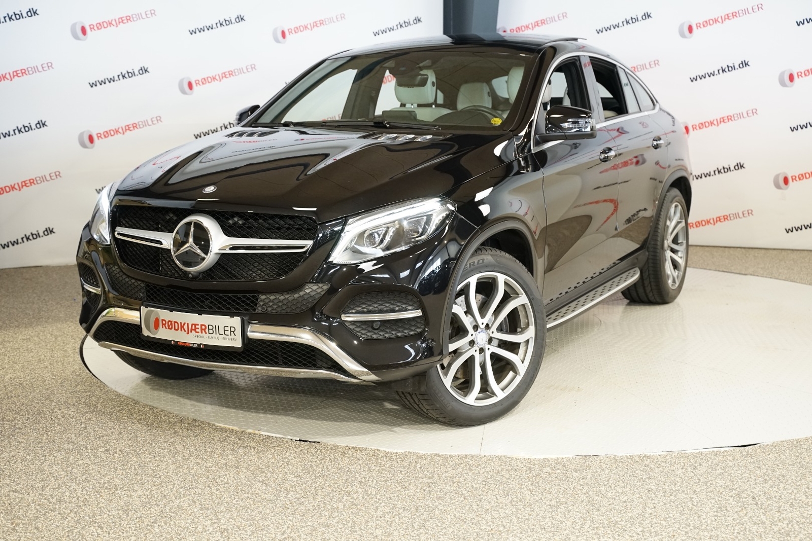 Mercedes GLE500 Anmeldelser - Se vurderingen på Bilbasen