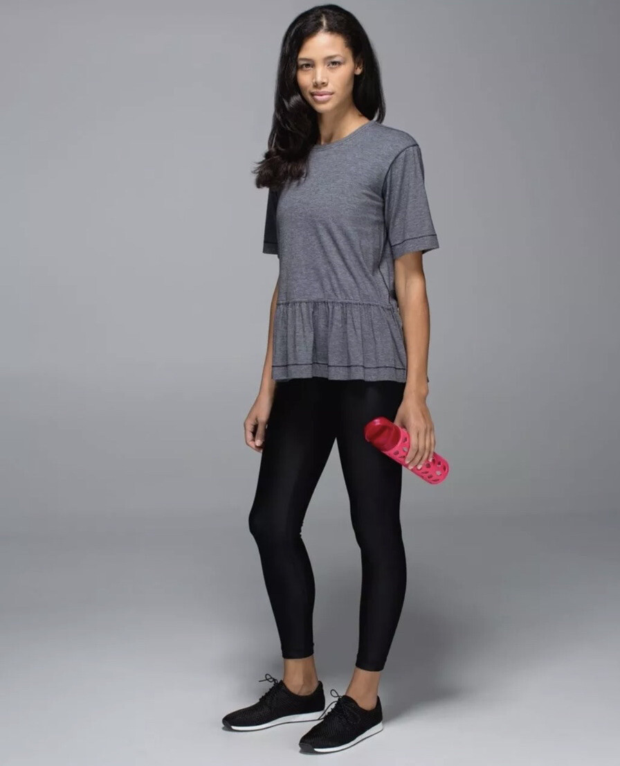 Lululemon Shirt Ruffle Bottom Size 6 - Gem