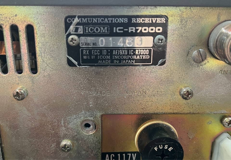 ICOM IC-R7000 HF, VHF, UHF Wide Band Communication Receiver | eBay