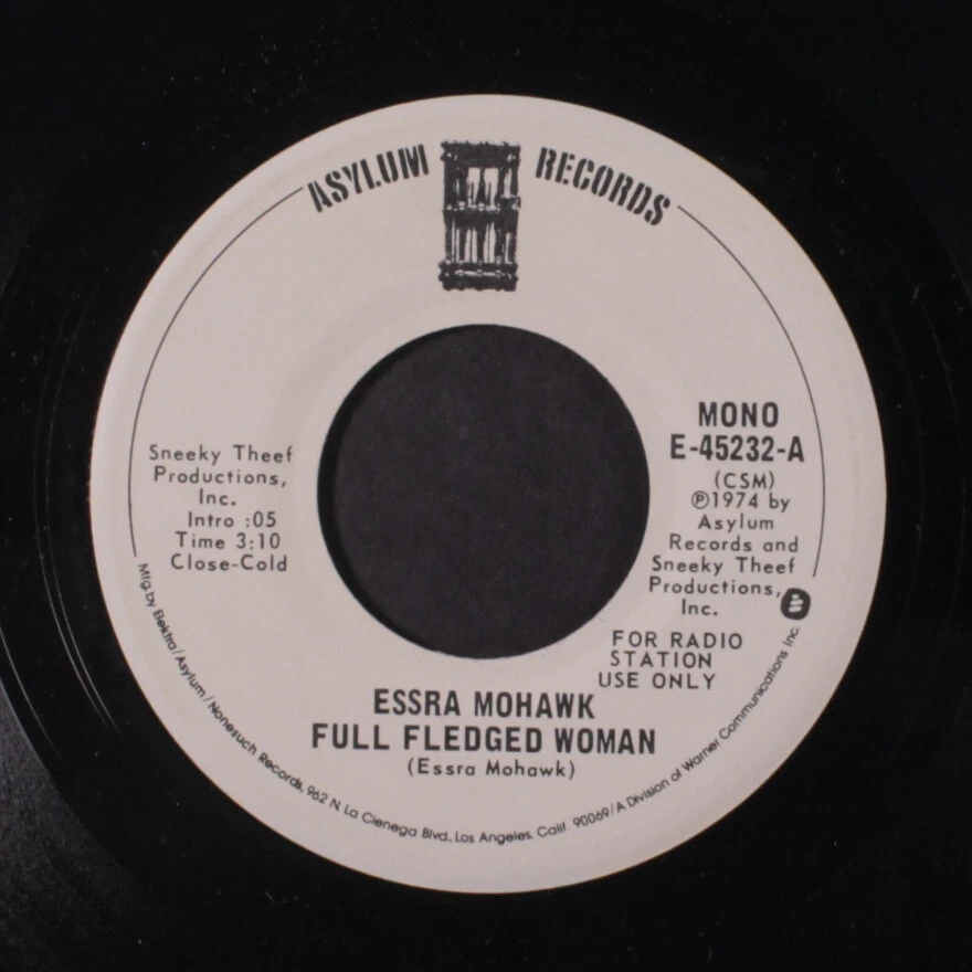 Essra Makeup | Saubhaya Makeup