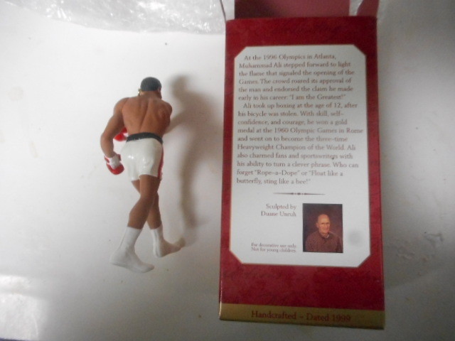 MUHAMMAD ALI 1999 HALLMARK KEEPSAKE CHRISTMAS ORNAMENT NIB | eBay