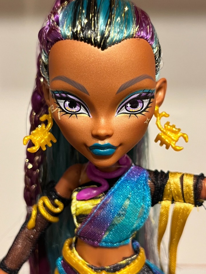 Monster High Nefera De Nile G3 Signature Core Doll COMPLETE | eBay