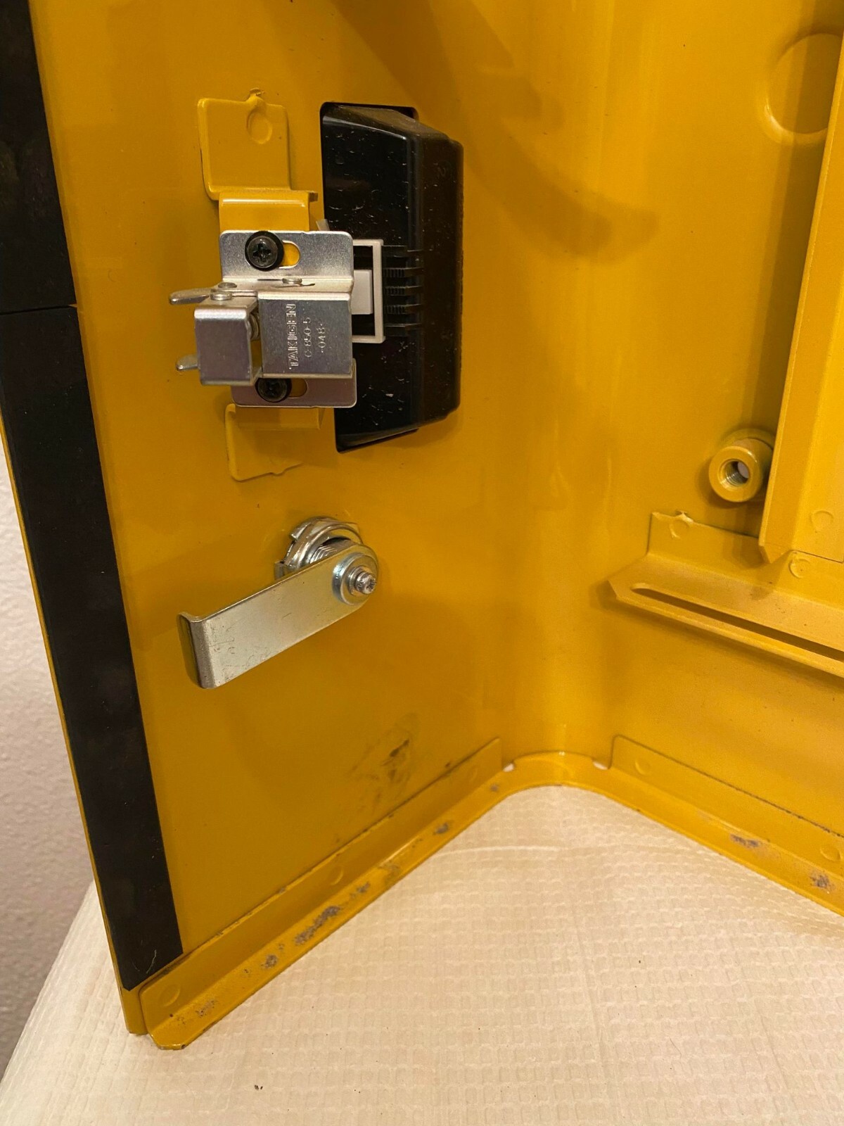 Caterpillar Cat 320 Excavator Fuel Door w/ Latch, Handle & Hinges | eBay