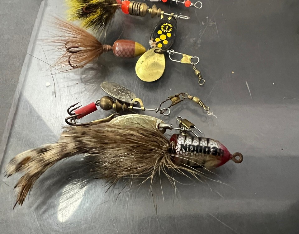 Lot Of 43 Vintage Fishing Lures Crankbaits Spoons, Spinners, Flatfish ...