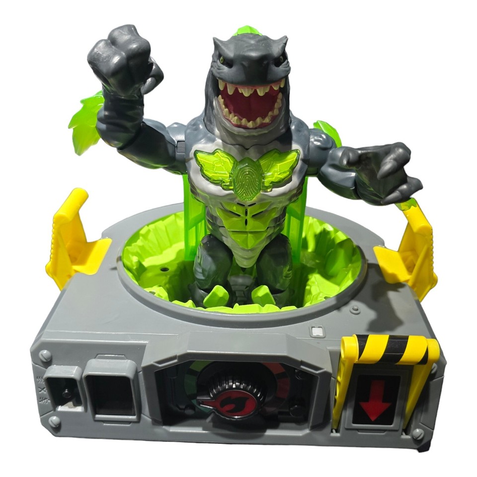 Beast Lab Shark Toy Creator With Stand Great White Figure Moose Toys | eBay