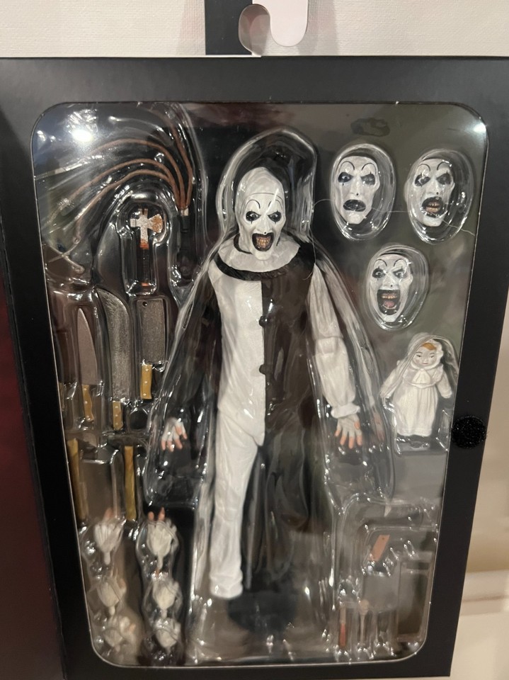 DAMIEN LEONE'S TERRIFIER ART THE CLOWN ACTION FIGURE NECA 2025 MIB US ...