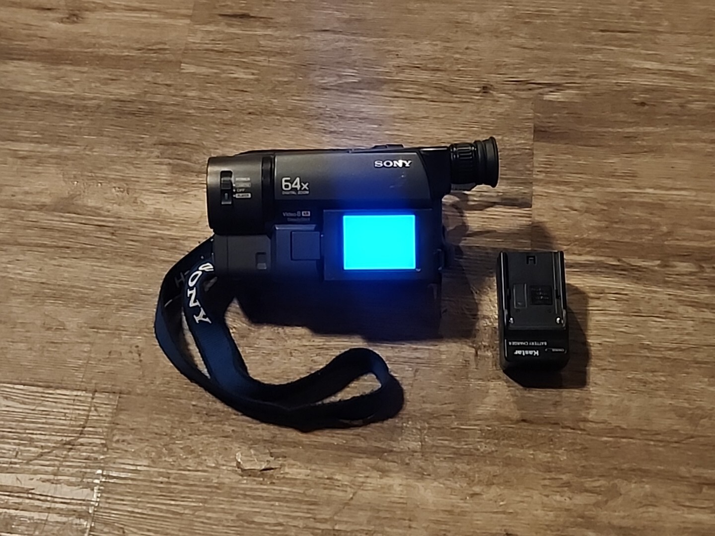 Sony CCD-TRV25 CCD-TRV15 HI8 8mm Video8 camera Camcorder Player Video ...