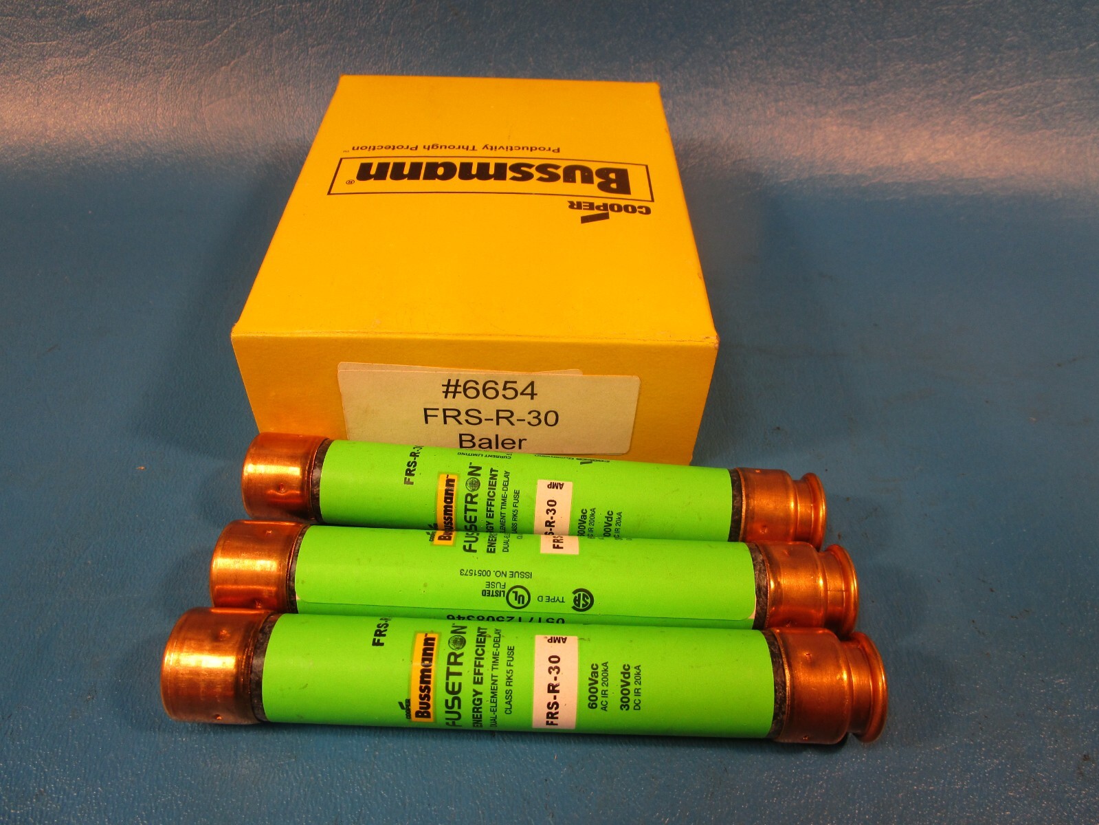 Lot OF 3 BUSSMANN FUSETRON FRS-R-30, Fuse Time-Delay Current Limiting ...