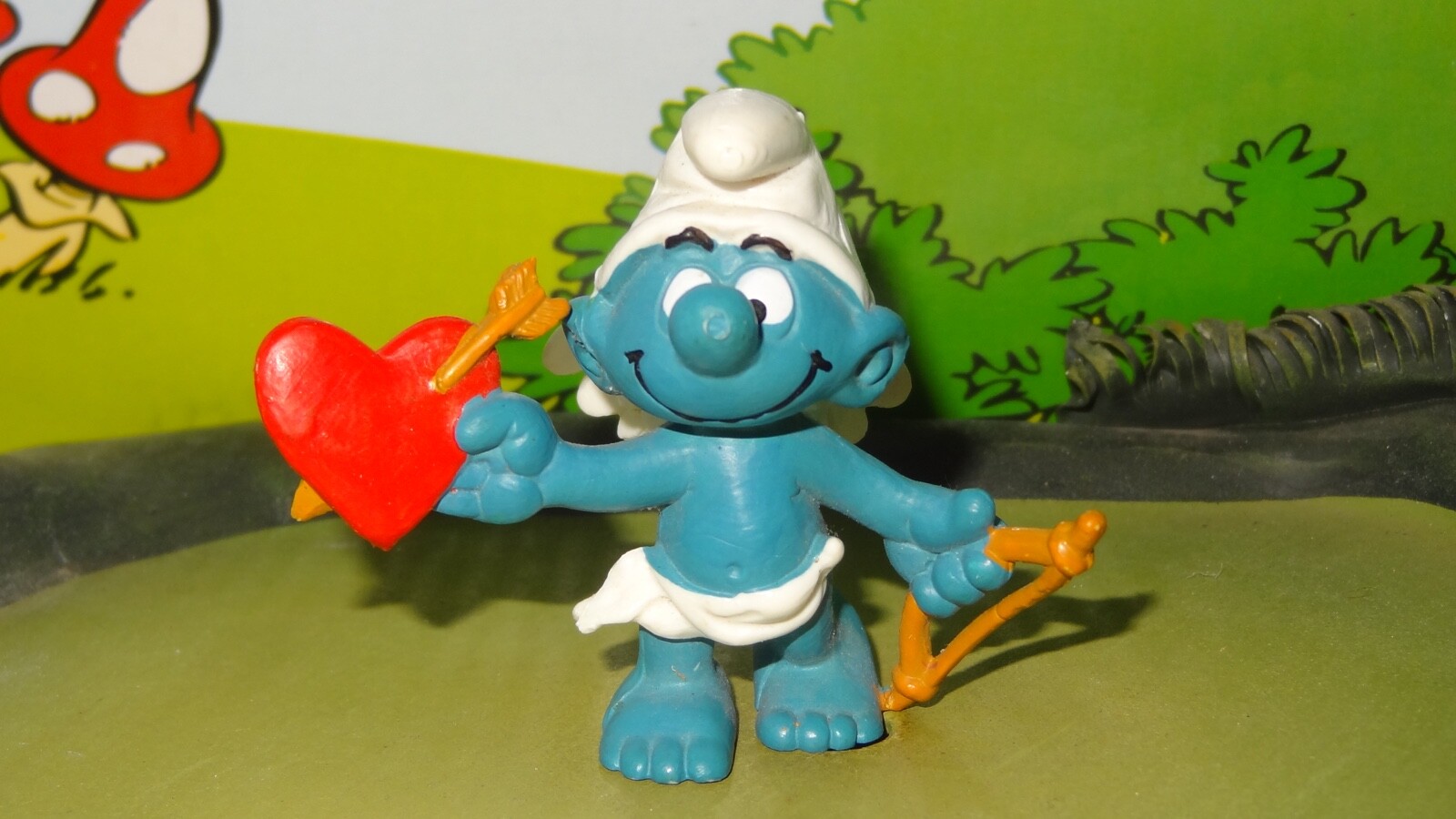 Smurfs Amour Smurf Cupid Bow & Heart w/ Arrow Love 20128 Rare Vintage ...