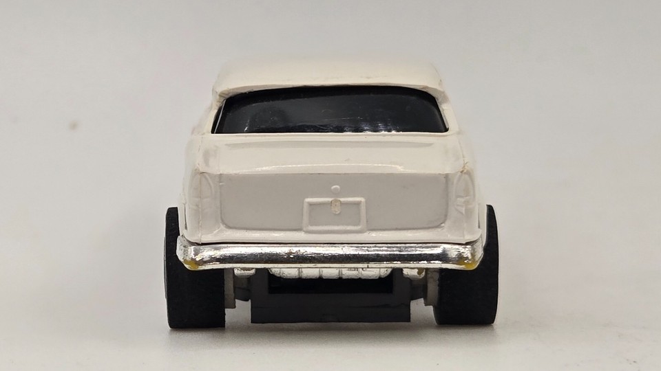 Aurora Afx Magnasonic '55 Chevy Bel Air White Red Flames HO Slot Car | eBay