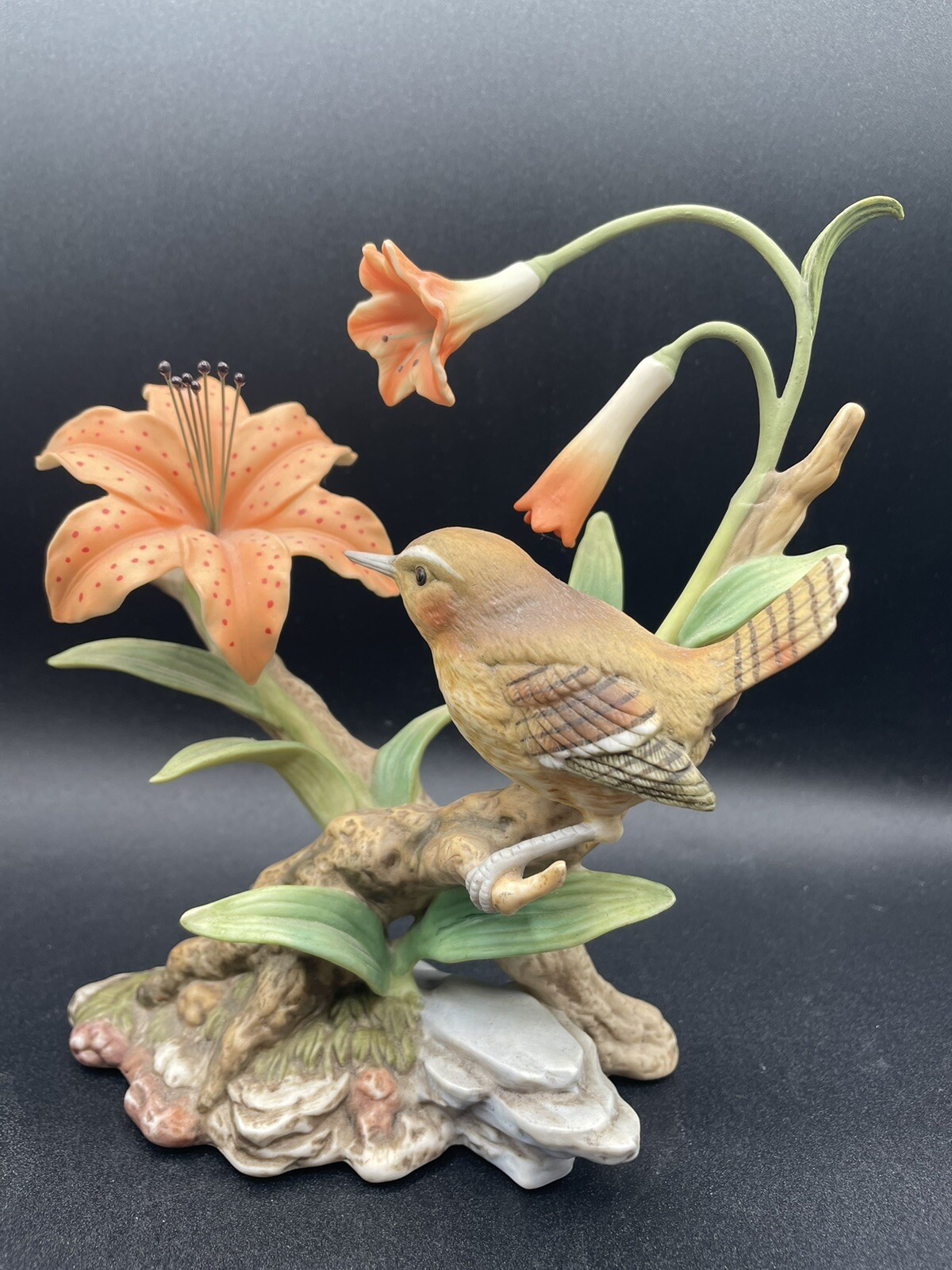 Homco Masterpiece/ Home Interiors, " Field Wren" porcelain bird ...