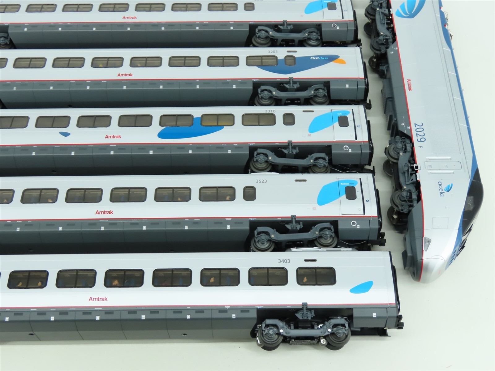 O 3-Rail Lionel 6-31714 AMTK Amtrak Acela Train Set w/ 6-15584 Add-on ...