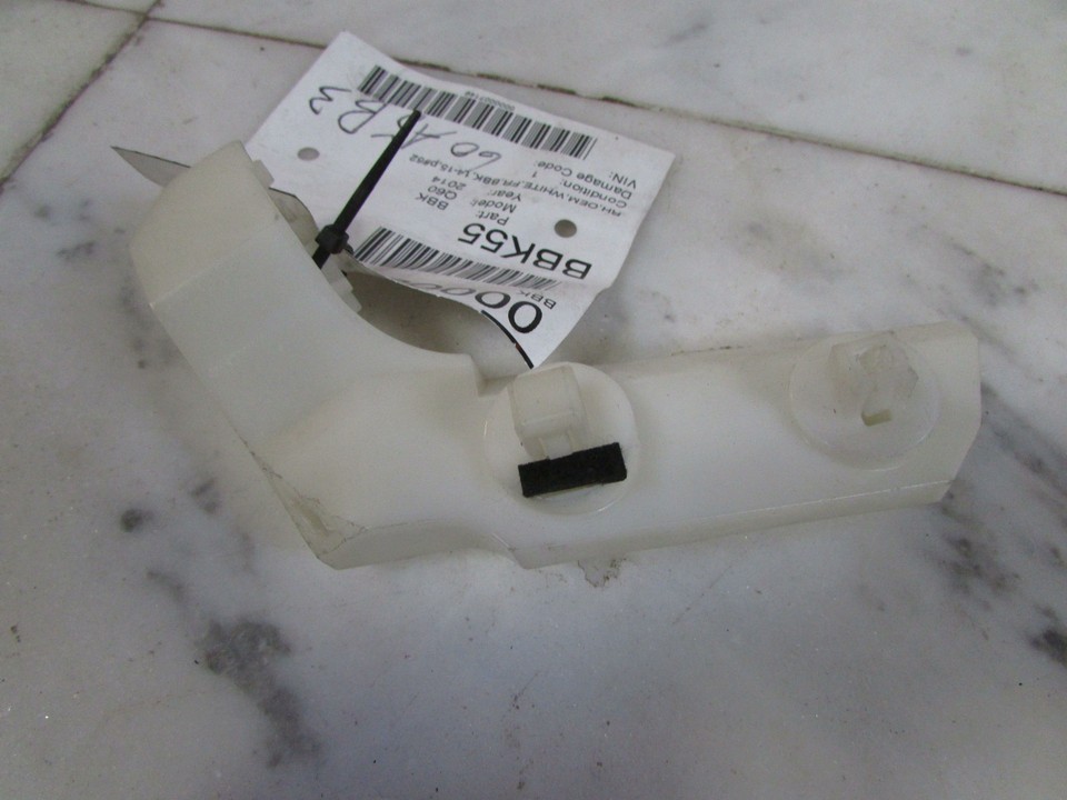 17 INFINITI Q60 - Right Hand - FRONT, Bumper Bracket 62222-JL00A | eBay