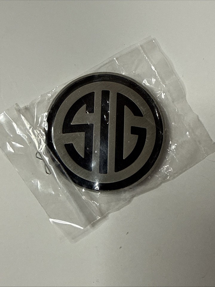 Sig Sauer Custom Works Live Free or Die Challenge Coin - Newington, NH ...