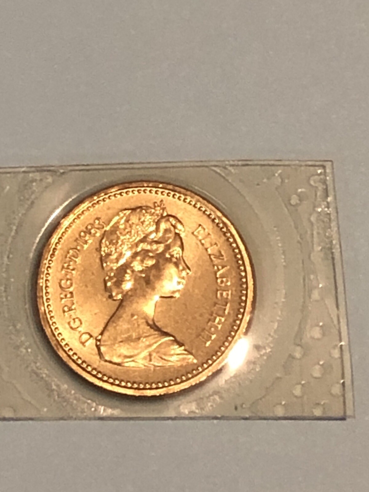 1983 £1 Old Style Round One Pound Coin First Pound Coin Uncirculated UK ...