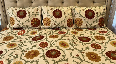 4 PIECES: King CREWEL Bedspread/Coverlet/Quilt & 3 Standard Shams ...