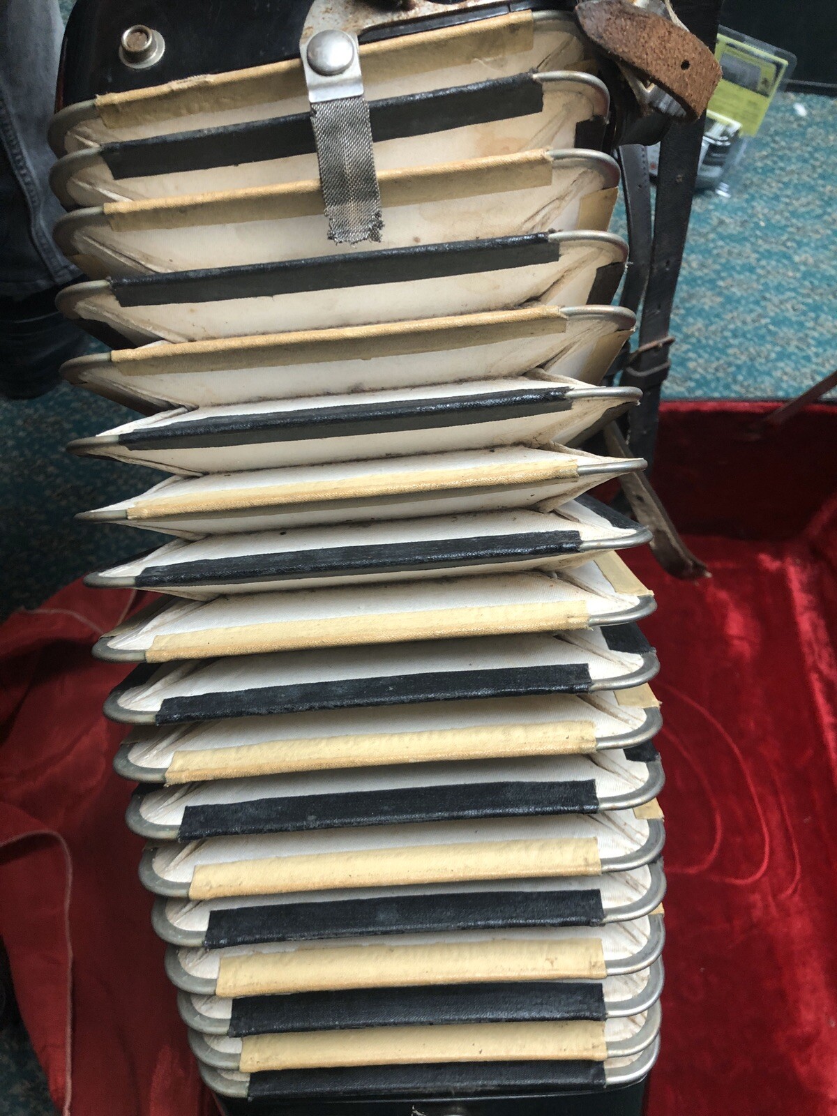 Wurlitzer Black Antique Accordion & Case Free Shipping | eBay