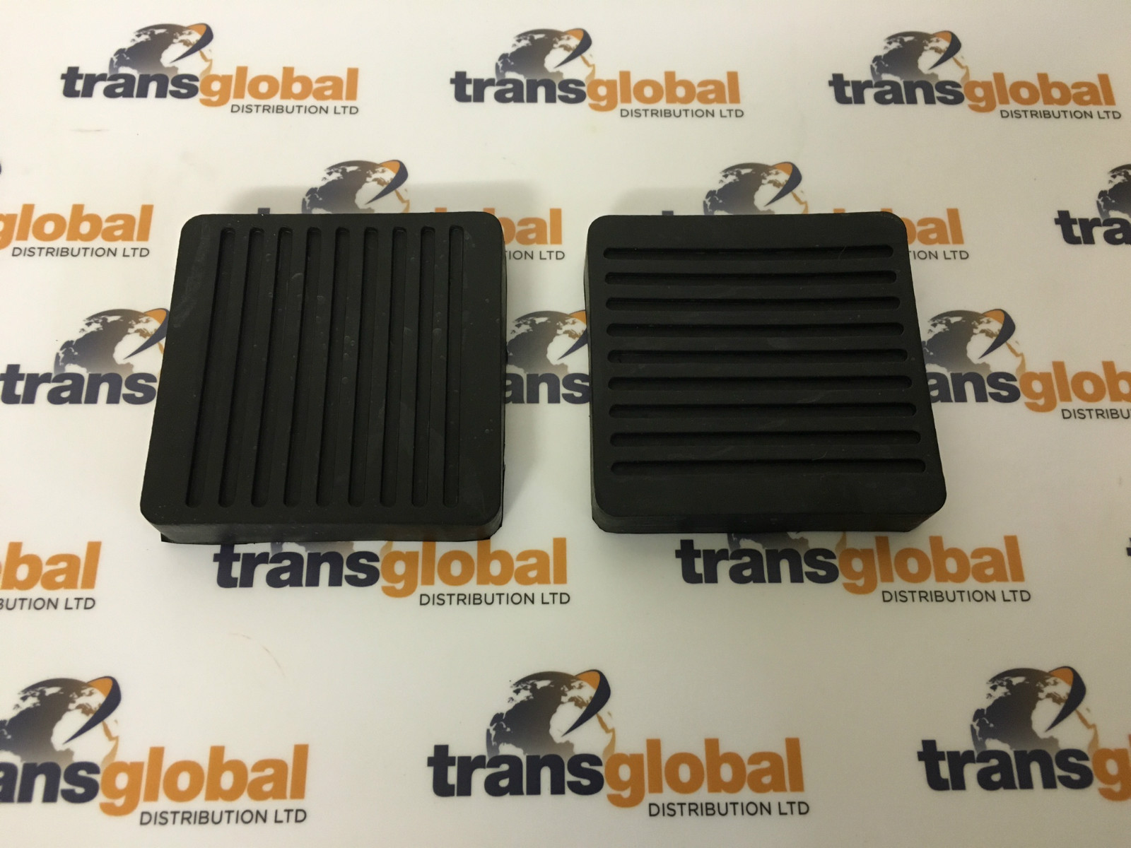 Clutch & Brake Pedal Rubbers for Land Rover Defender 90 110 127 130 to ...