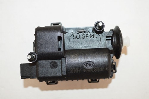 Genuine Vauxhall Astra H Corsa D / E Fuel Filler Door Locking Motor ...