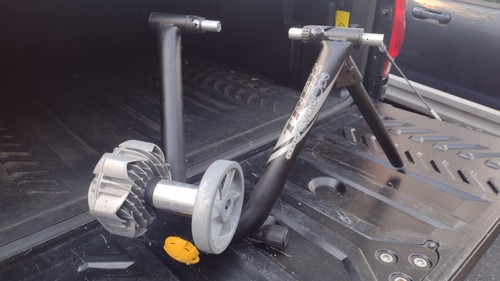 TREK CycleOps Fluid2 Indoor Bike Trainer Foldable Fluid Resistance ...