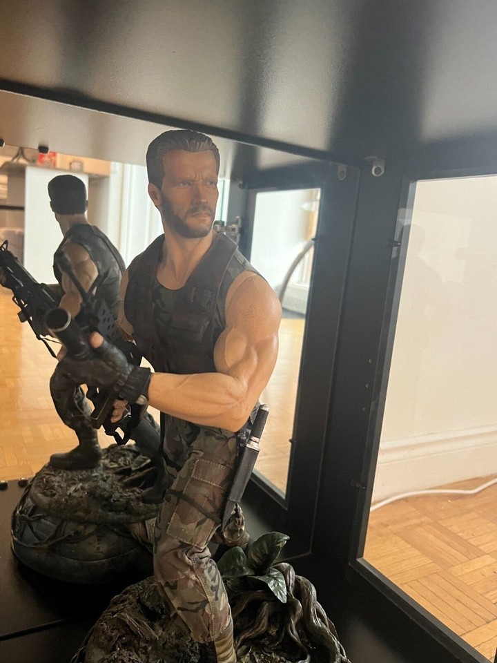 Sideshow Exclusive Predator Dutch | eBay