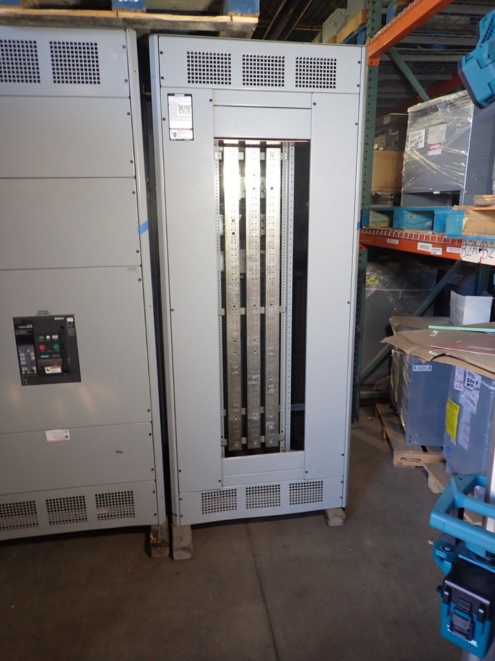 Siemens 3000 amp Switchgear Panelboard 480v 3 Phase GFI WLL2F330 LSIG 2 ...