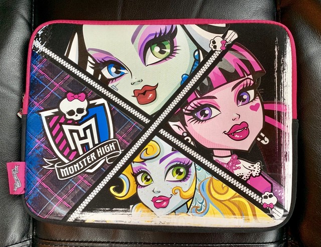 Monster High Tablet or Laptop Sleeve Soft Case | eBay