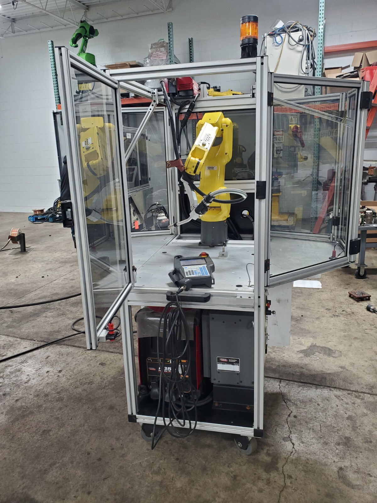 Fanuc Arcmate 50id/7L Robot W/ R30ib, Lincoln R350, and Cart. Only 2.6 ...